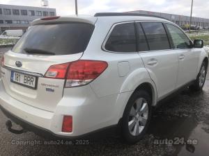 Balts Subaru Outback 2011 Tartu, ar dzinēja tilpumu 2.00 L un nobraukumu 0 tūkst. km par 2800 €, foto 5 vietnē AUTOMOTO.COM.LV