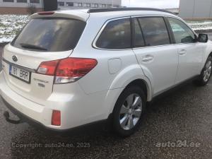 Balts Subaru Outback 2011 Tartu, ar dzinēja tilpumu 2.00 L un nobraukumu 0 tūkst. km par 2800 €, foto 21 vietnē AUTOMOTO.COM.LV