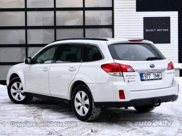 Balts Subaru Outback 2011 Tallina, ar dzinēja tilpumu 2.50 L un nobraukumu 255 tūkst. km par 4900 €, foto 4 vietnē AUTOMOTO.COM.LV