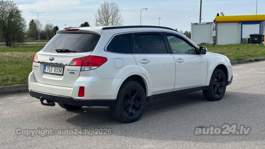 Balts Subaru Outback 2012 Viljandi, ar dzinēja tilpumu 2.00 L un nobraukumu 388 tūkst. km par 2490 €, foto 13 vietnē AUTOMOTO.COM.LV