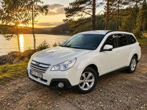 Balts Subaru Outback 2013 Kauņa, ar dzinēja tilpumu 2.50 L un nobraukumu 424 tūkst. km par 5500 €, foto 5 vietnē AUTOMOTO.COM.LV