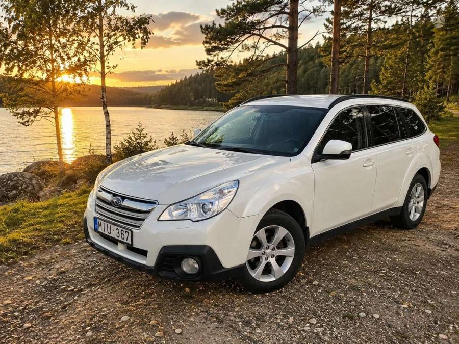 Balts Subaru Outback 2013 Kauņa, ar dzinēja tilpumu 2.50 L un nobraukumu 424 tūkst. km par 5500 €, foto 5 vietnē AUTOMOTO.COM.LV