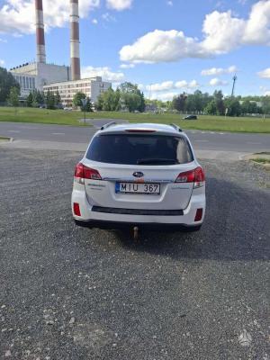 Balts Subaru Outback 2013 Kauņa, ar dzinēja tilpumu 2.50 L un nobraukumu 424 tūkst. km par 5500 €, foto 11 vietnē AUTOMOTO.COM.LV
