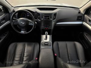 Balts Subaru Outback 2013 Tartu, ar dzinēja tilpumu 2.50 L un nobraukumu 266 tūkst. km par 6500 €, foto 6 vietnē AUTOMOTO.COM.LV