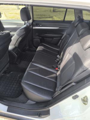 Balts Subaru Outback 2014 Saldus, ar dzinēja tilpumu 2.00 L un nobraukumu 220 tūkst. km par 3500 €, foto 6 vietnē AUTOMOTO.COM.LV