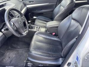 White Subaru Outback 2014 in Panevezys, with an engine capacity of 2.00 L and mileage of 243 thousand km for 2600 €, photo 13 on AUTOMOTO.COM.LV