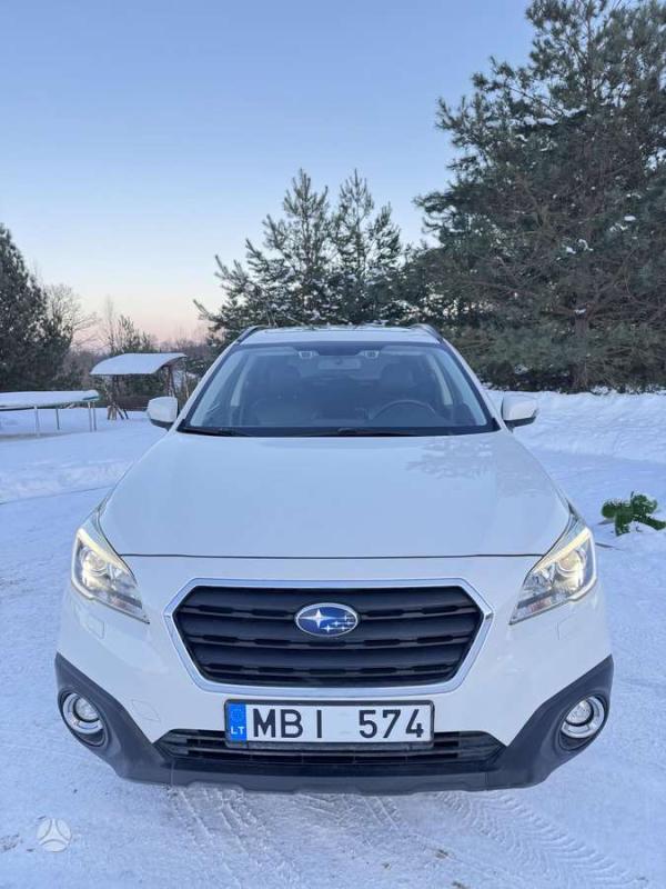 Balts Subaru Outback 2015 Viļņa, ar dzinēja tilpumu 2.00 L un nobraukumu 212 tūkst. km par 7450 €, foto 4 vietnē AUTOMOTO.COM.LV