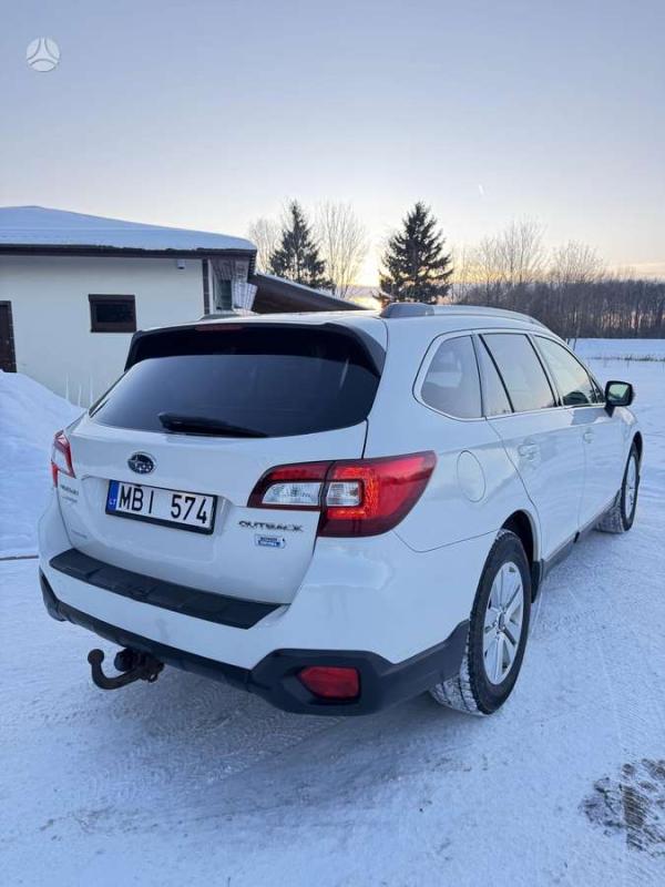 Balts Subaru Outback 2015 Viļņa, ar dzinēja tilpumu 2.00 L un nobraukumu 212 tūkst. km par 7450 €, foto 7 vietnē AUTOMOTO.COM.LV