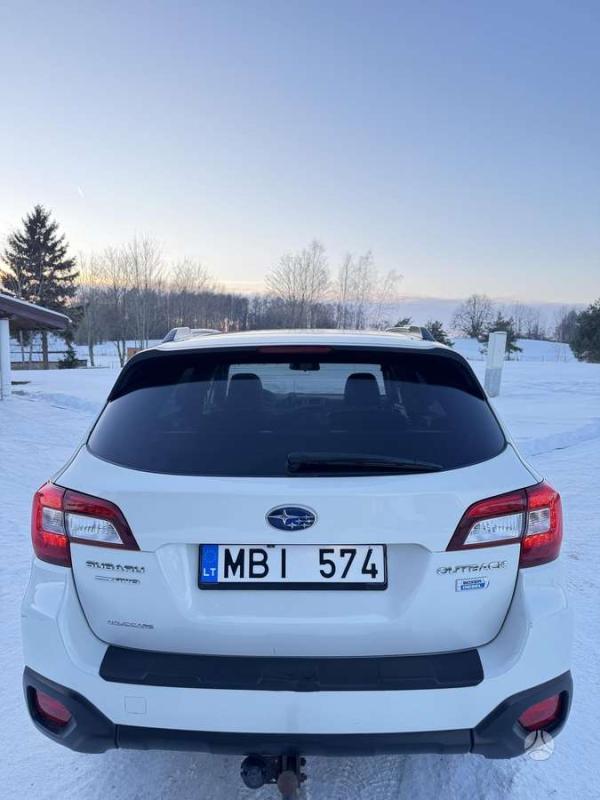 Balts Subaru Outback 2015 Viļņa, ar dzinēja tilpumu 2.00 L un nobraukumu 212 tūkst. km par 7450 €, foto 9 vietnē AUTOMOTO.COM.LV