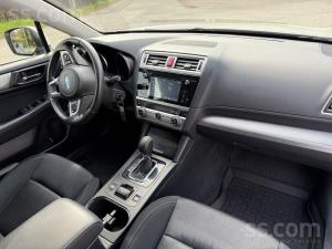 White Subaru Outback 2015 in Jurmala, with an engine capacity of 2.50 L and mileage of 250 thousand km for 8550 €, photo 20 on AUTOMOTO.COM.LV