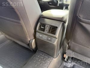 White Subaru Outback 2015 in Jurmala, with an engine capacity of 2.50 L and mileage of 250 thousand km for 8550 €, photo 23 on AUTOMOTO.COM.LV