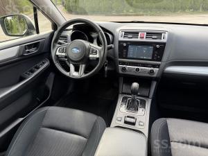 White Subaru Outback 2015 in Jurmala, with an engine capacity of 2.50 L and mileage of 250 thousand km for 8550 €, photo 25 on AUTOMOTO.COM.LV