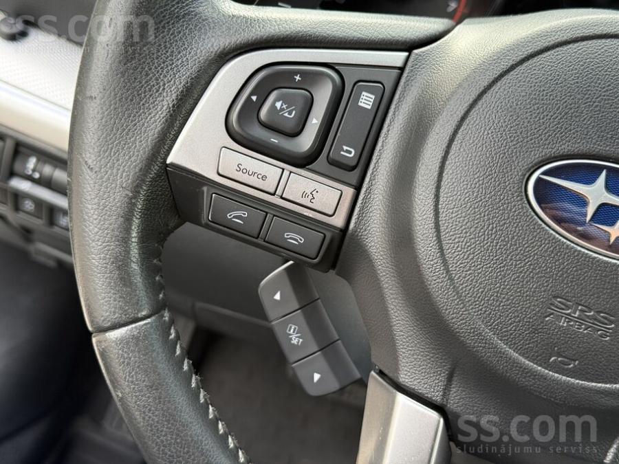 White Subaru Outback 2015 in Jurmala, with an engine capacity of 2.50 L and mileage of 250 thousand km for 8550 €, photo 29 on AUTOMOTO.COM.LV