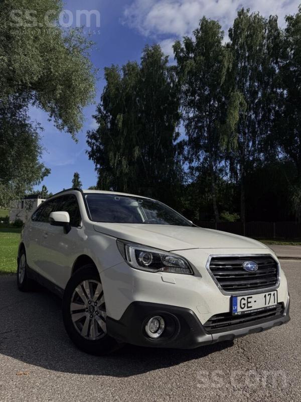 Balts Subaru Outback 2015 Rīga, ar dzinēja tilpumu 2.00 L un nobraukumu 278 tūkst. km par 10500 €, foto 3 vietnē AUTOMOTO.COM.LV
