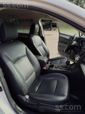 White Subaru Outback 2015 in Riga, with an engine capacity of 2.00 L and mileage of 278 thousand km for 10500 €, photo 14 on AUTOMOTO.COM.LV