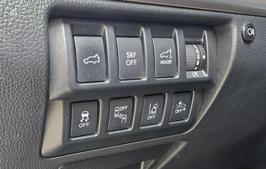 Balts Subaru Outback 2015 Kauņa, ar dzinēja tilpumu 2.50 L un nobraukumu 201 tūkst. km par 10900 €, foto 12 vietnē AUTOMOTO.COM.LV