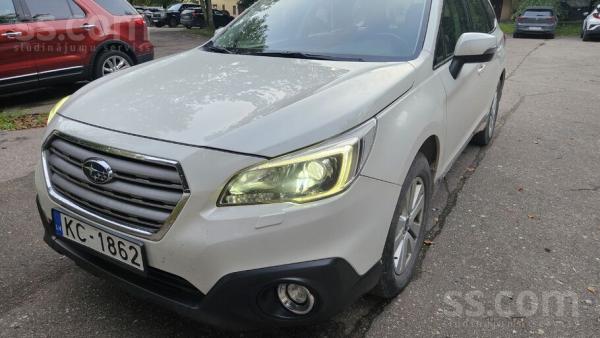 Balts Subaru Outback 2015 Rīga, ar dzinēja tilpumu 2.50 L un nobraukumu 317 tūkst. km par 10500 €, foto 7 vietnē AUTOMOTO.COM.LV