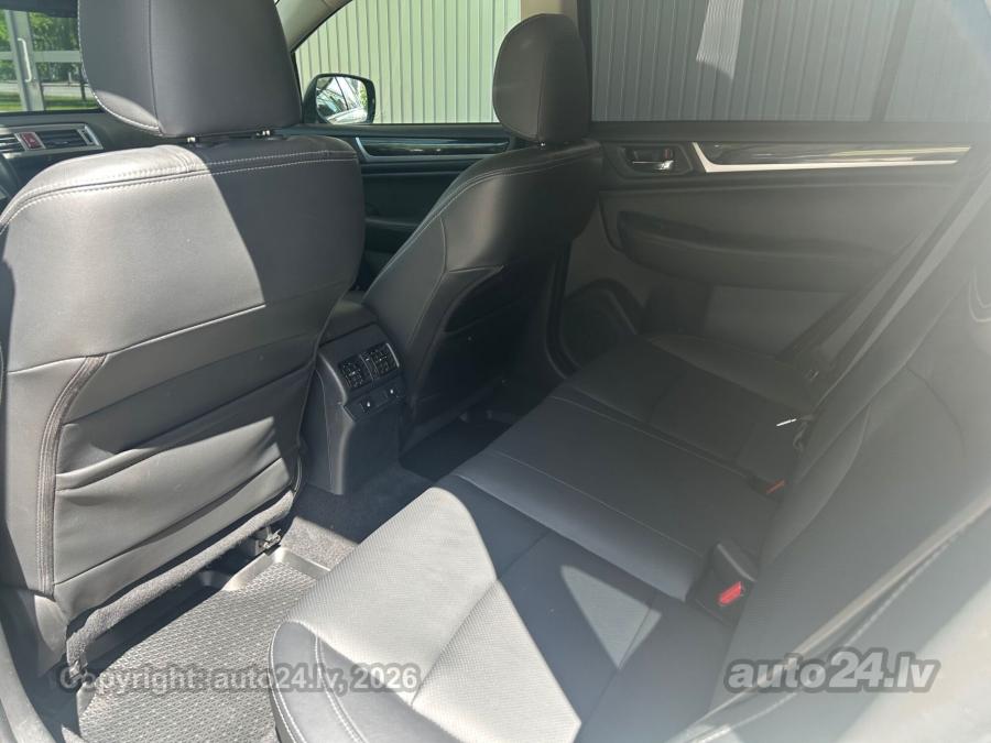 Balts Subaru Outback 2016 Tallina, ar dzinēja tilpumu 2.50 L un nobraukumu 219 tūkst. km par 12490 €, foto 9 vietnē AUTOMOTO.COM.LV
