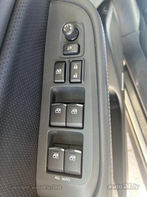 Balts Subaru Outback 2016 Tallina, ar dzinēja tilpumu 2.50 L un nobraukumu 219 tūkst. km par 12490 €, foto 14 vietnē AUTOMOTO.COM.LV