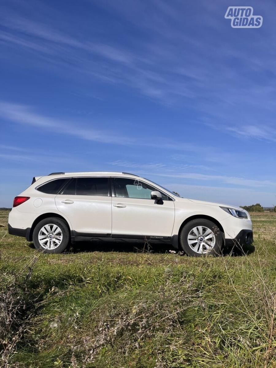 Balts Subaru Outback 2016 Kauņa, ar dzinēja tilpumu 2.00 L un nobraukumu 281 tūkst. km par 9400 €, foto 1 vietnē AUTOMOTO.COM.LV