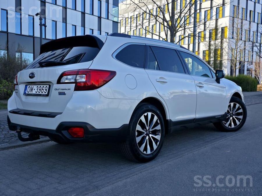 Balts Subaru Outback 2017 Rīga, ar dzinēja tilpumu 2.00 L un nobraukumu 194 tūkst. km par 9950 €, foto 8 vietnē AUTOMOTO.COM.LV