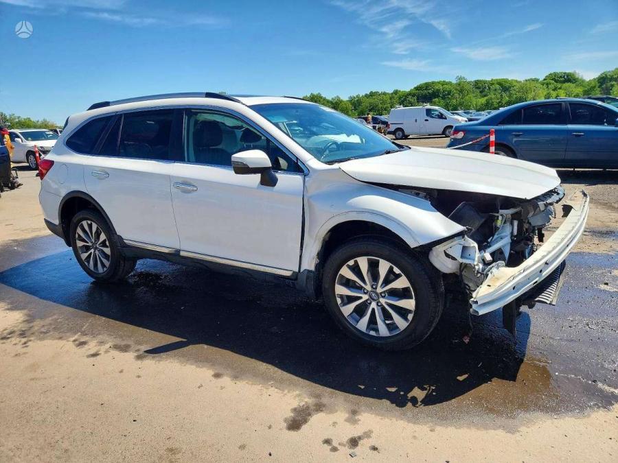 Balts Subaru Outback 2017 Joniškis, ar dzinēja tilpumu 3.60 L un nobraukumu 172 tūkst. km par 5250 €, foto 1 vietnē AUTOMOTO.COM.LV