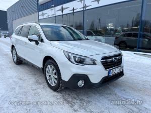 White Subaru Outback 2018 in Tartu, with an engine capacity of 2.50 L and mileage of 165 thousand km for 15990 €, photo 4 on AUTOMOTO.COM.LV