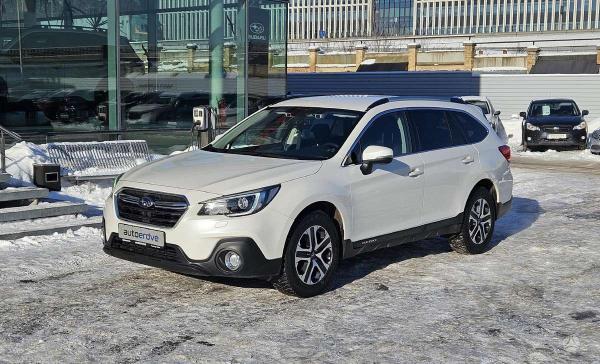 White Subaru Outback 2018 in Vilnius, with an engine capacity of 2.50 L and mileage of 165 thousand km for 17890 €, photo 1 on AUTOMOTO.COM.LV