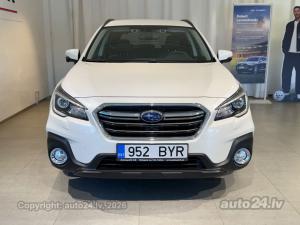 Белый Субару Аутбек 2018 в Таллин, объемом двигателя 2.50 л и пробегом 75 тыс. км за 19500 €, фото 3 на AUTOMOTO.COM.LV