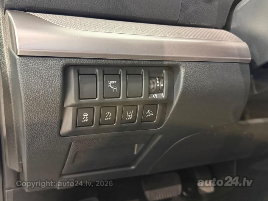 Белый Субару Аутбек 2018 в Таллин, объемом двигателя 2.50 л и пробегом 75 тыс. км за 19500 €, фото 12 на AUTOMOTO.COM.LV