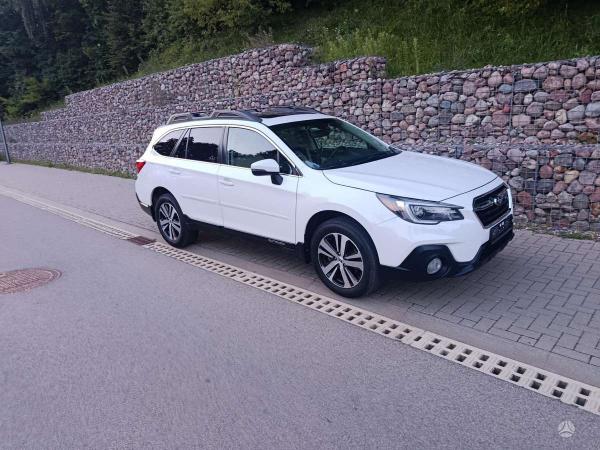 Balts Subaru Outback 2018 Alīta, ar dzinēja tilpumu 3.63 L un nobraukumu 200 tūkst. km par 14900 €, foto 2 vietnē AUTOMOTO.COM.LV