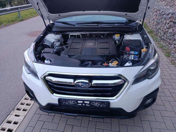 Balts Subaru Outback 2018 Alīta, ar dzinēja tilpumu 3.63 L un nobraukumu 200 tūkst. km par 14900 €, foto 4 vietnē AUTOMOTO.COM.LV