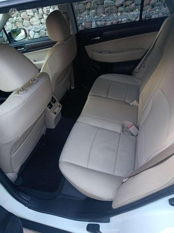 Balts Subaru Outback 2018 Alīta, ar dzinēja tilpumu 3.63 L un nobraukumu 200 tūkst. km par 14900 €, foto 8 vietnē AUTOMOTO.COM.LV