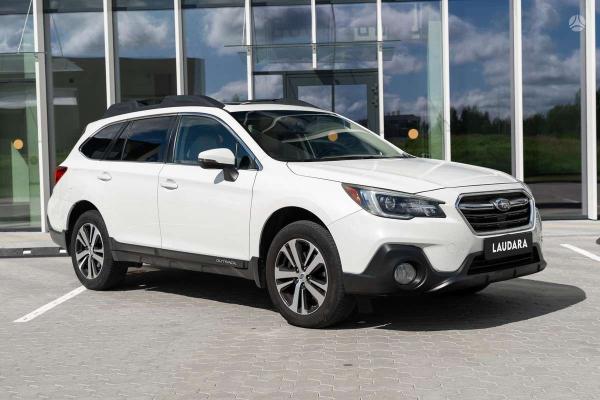 Subaru Outback 2018 Viļņa vietnē Balts Subaru Outback 2018 Viļņa, ar dzinēja tilpumu 3.63 L un nobraukumu 170 tūkst. km par 14999 €, foto 10 vietnē AUTOMOTO.COM.LV