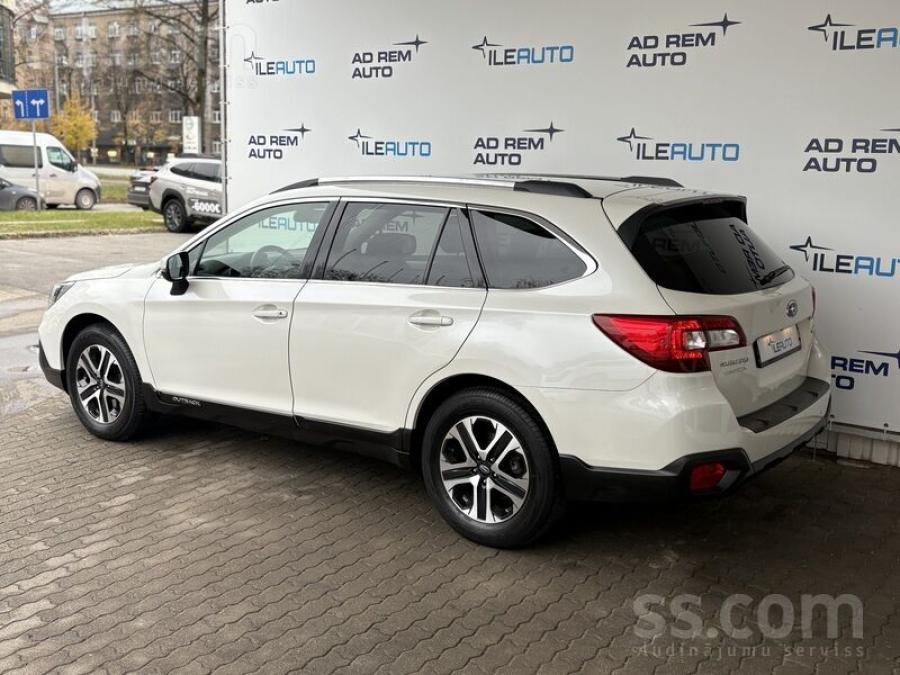 Balts Subaru Outback 2019 Rīga, ar dzinēja tilpumu 2.50 L un nobraukumu 98 tūkst. km par 19500 €, foto 4 vietnē AUTOMOTO.COM.LV