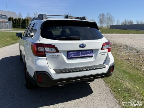 White Subaru Outback 2019 in Kretinga, with an engine capacity of 3.60 L and mileage of 218 thousand km for 15999 €, photo 6 on AUTOMOTO.COM.LV