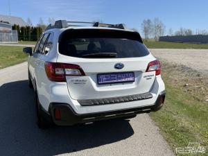 White Subaru Outback 2019 in Kretinga, with an engine capacity of 3.60 L and mileage of 218 thousand km for 15999 €, photo 7 on AUTOMOTO.COM.LV