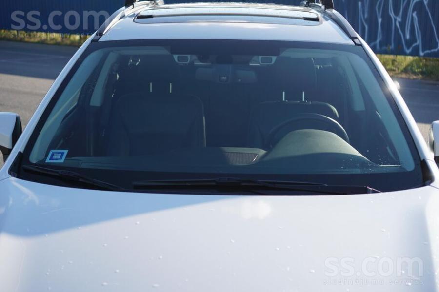 Balts Subaru Outback 2019 Cēsis, ar dzinēja tilpumu 2.50 L un nobraukumu 104 tūkst. km par 19800 €, foto 3 vietnē AUTOMOTO.COM.LV
