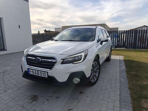White Subaru Outback 2019 in Siauliai, with an engine capacity of 3.60 L and mileage of 150 thousand km for 16600 €, photo 1 on AUTOMOTO.COM.LV