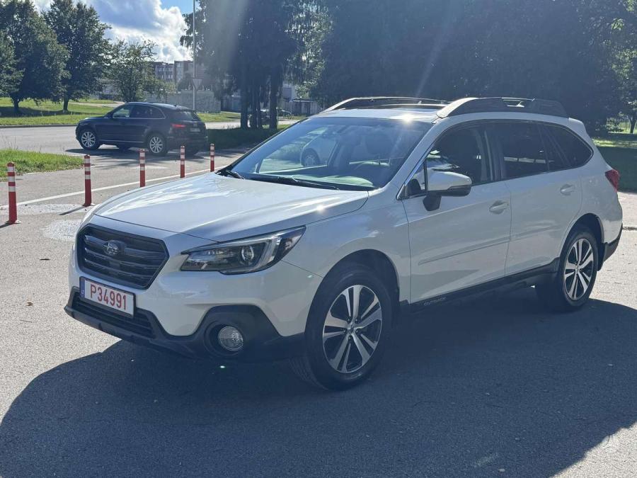 Balts Subaru Outback 2019 Prienai, ar dzinēja tilpumu 2.50 L un nobraukumu 28 tūkst. km par 17500 €, foto 4 vietnē AUTOMOTO.COM.LV