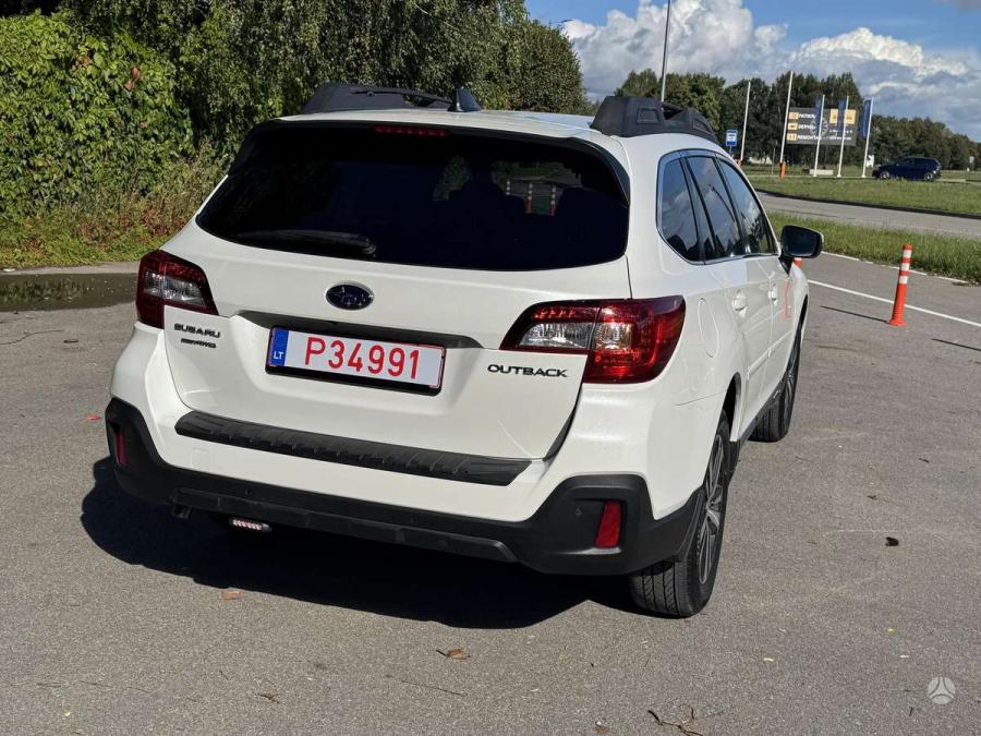 Balts Subaru Outback 2019 Prienai, ar dzinēja tilpumu 2.50 L un nobraukumu 28 tūkst. km par 17500 €, foto 6 vietnē AUTOMOTO.COM.LV