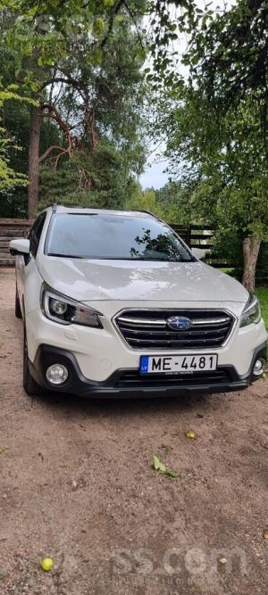 White Subaru Outback 2019 in Cesis, with an engine capacity of 2.50 L and mileage of 104 thousand km for 19800 €, photo  on AUTOMOTO.COM.LV