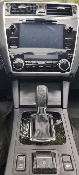 Balts Subaru Outback 2019 Cēsis, ar dzinēja tilpumu 2.50 L un nobraukumu 104 tūkst. km par 19800 €, foto 8 vietnē AUTOMOTO.COM.LV