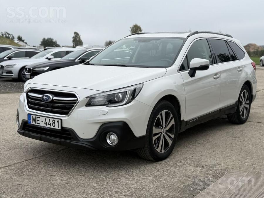 White Subaru Outback 2019 in Riga, with an engine capacity of 2.50 L and mileage of 107 thousand km for 18500 €, photo 4 on AUTOMOTO.COM.LV