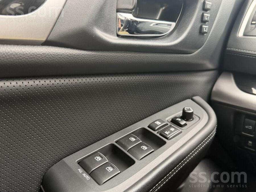 White Subaru Outback 2019 in Riga, with an engine capacity of 2.50 L and mileage of 107 thousand km for 18500 €, photo 7 on AUTOMOTO.COM.LV