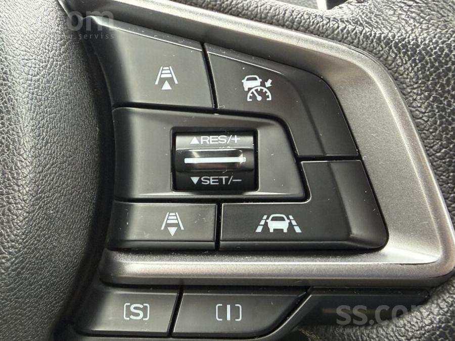 White Subaru Outback 2019 in Riga, with an engine capacity of 2.50 L and mileage of 107 thousand km for 18500 €, photo 9 on AUTOMOTO.COM.LV