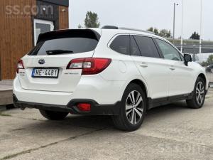 White Subaru Outback 2019 in Riga, with an engine capacity of 2.50 L and mileage of 107 thousand km for 18500 €, photo 19 on AUTOMOTO.COM.LV