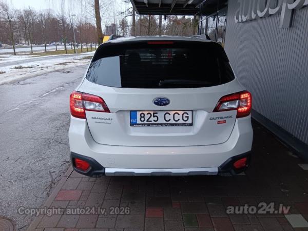 Balts Subaru Outback 2020 Tallina, ar dzinēja tilpumu 2.50 L un nobraukumu 47 tūkst. km par 23990 €, foto 5 vietnē AUTOMOTO.COM.LV