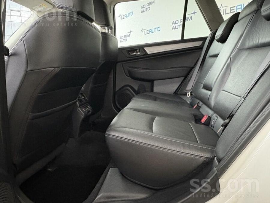 White Subaru Outback 2021 in Riga, with an engine capacity of 2.50 L and mileage of 190 thousand km for 17500 €, photo 25 on AUTOMOTO.COM.LV