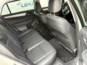 White Subaru Outback 2021 in Riga, with an engine capacity of 2.50 L and mileage of 190 thousand km for 17500 €, photo 27 on AUTOMOTO.COM.LV